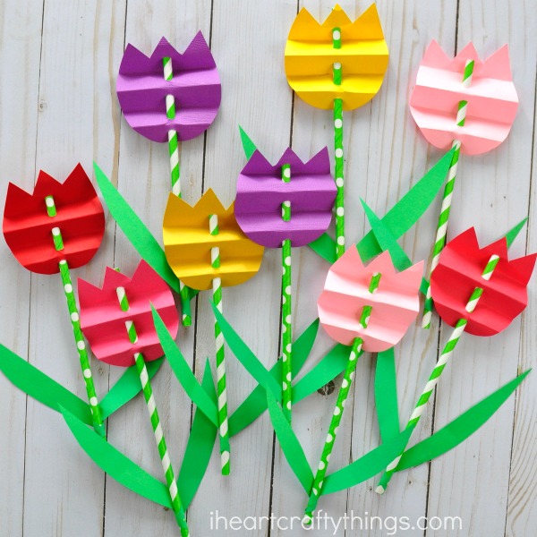 10 Lively Spring Flower Crafts for Kids of All Ages | Half Pint Peeps