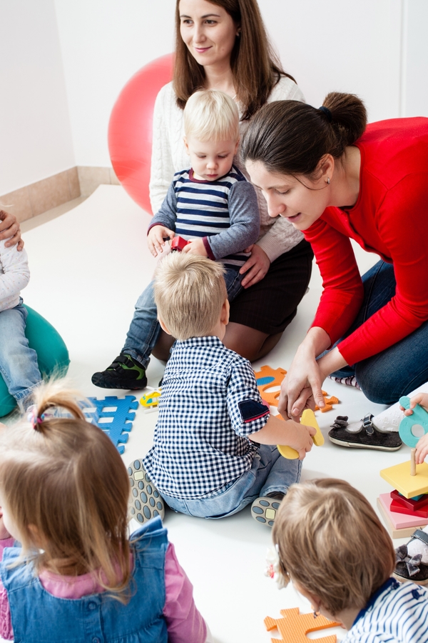 Play Date Ideas To Make Mom & Kids Happy - It's A Win, Win!